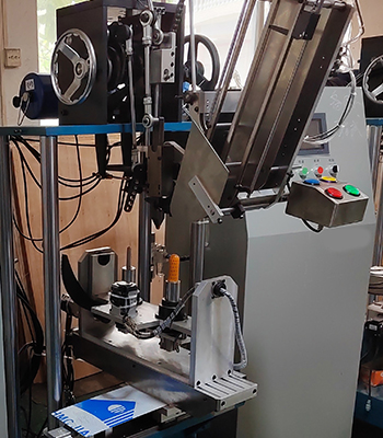 Brush Making Machine Manufacturer | Brush Tufting Machine